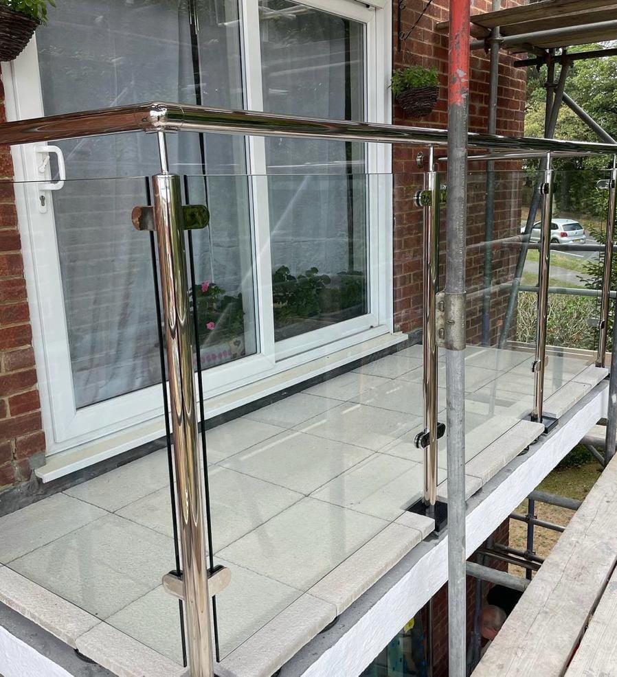 Glass Railings - T AND G